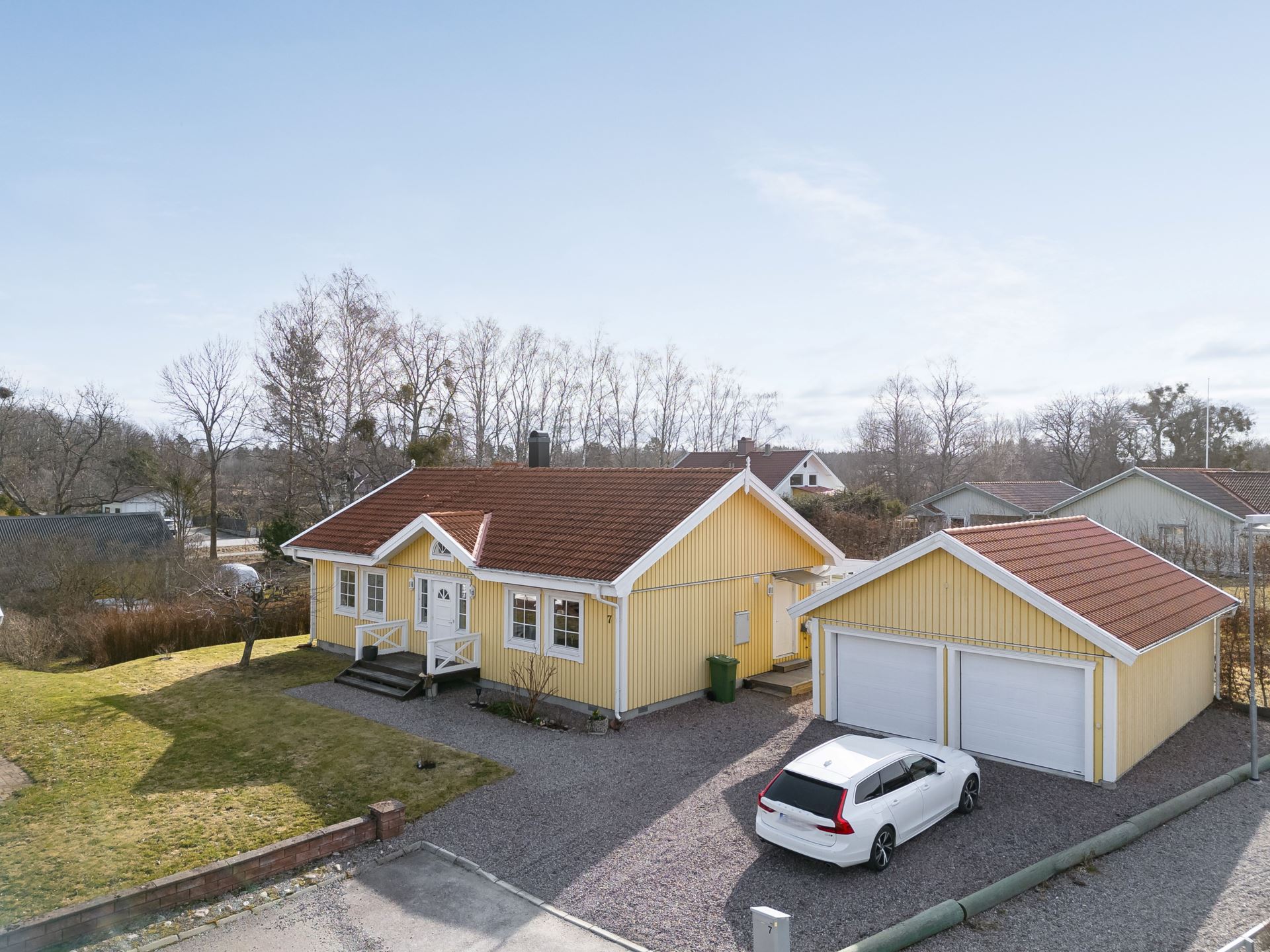 Forslöf Fastighetsförmedling AB